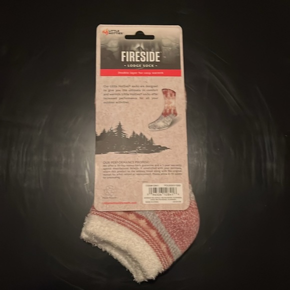 Little Hotties | Accessories | 525 Salelittle Hotties Fireside Lodge Socks Aloe Cozy Winter ...